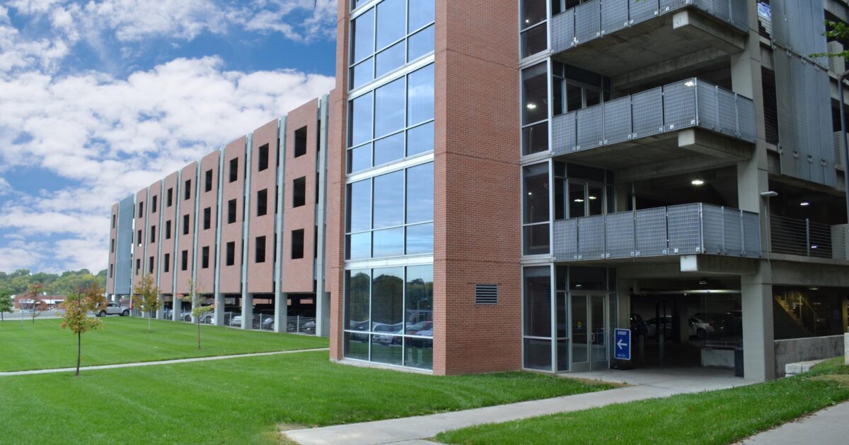 University of Kansas Medical Center Parking Garage No. 3 | Walter P Moore